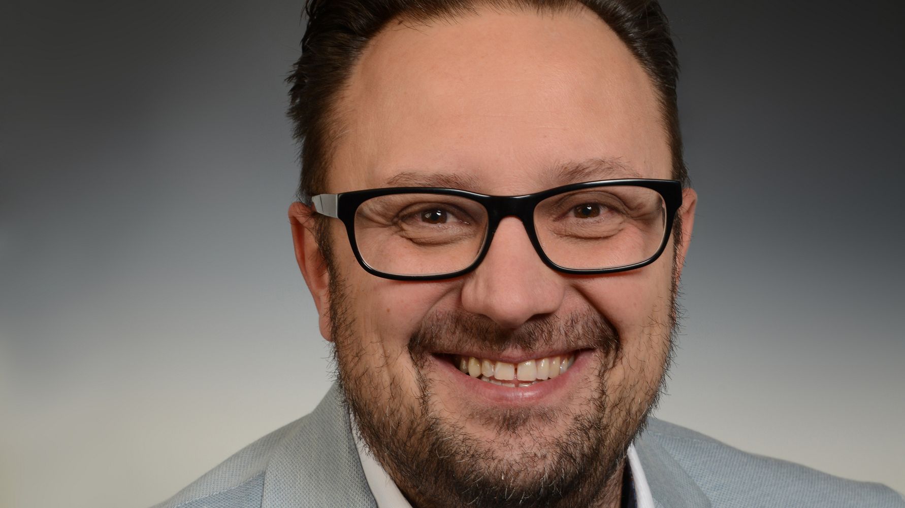 DOYMA-Pressemitteilung: Artur Miruchna wird neuer Geschäftsführer der DOYMA GmbH & Co | DOYMA ...